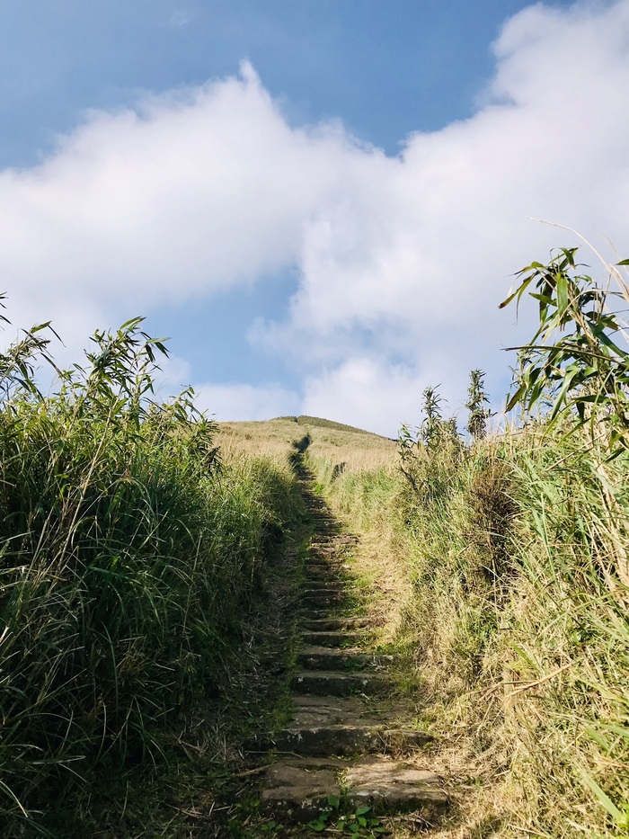 [離線地圖教學]健行筆記《踢不爛大地遊戲-大屯主峰步道》撿寶趣|新北市景點|104高年級