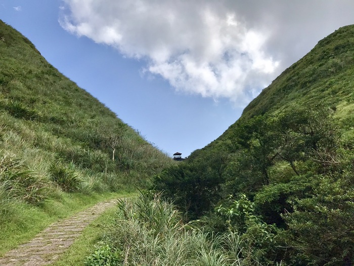 [離線地圖教學]健行筆記《踢不爛大地遊戲-草嶺古道》撿寶趣|新北市景點|104高年級